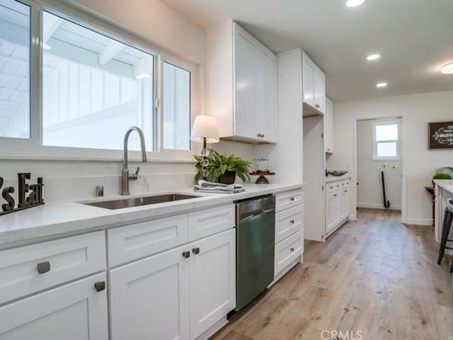10621 Geraldine Rd, Garden Grove, CA 92840