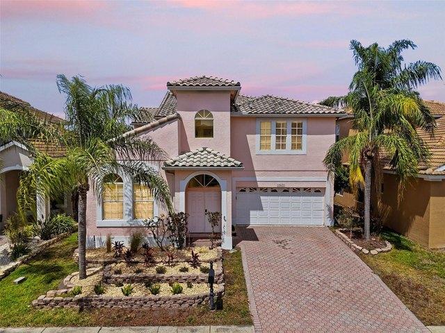 10621 Hatteras Dr, Tampa, FL 33615
