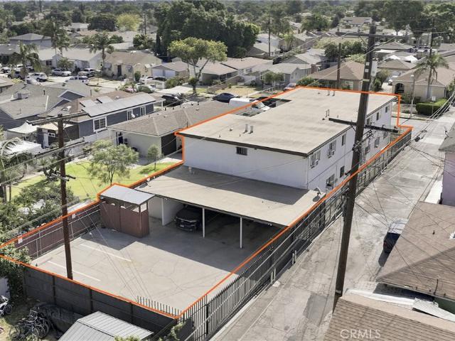 10621 San Carlos