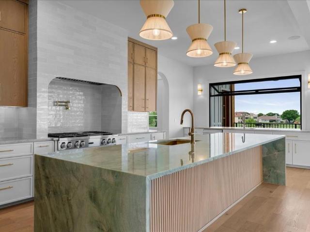 10627 Buccaneer Point