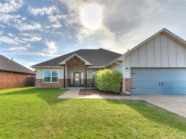 10624 Glover River Dr, Yukon, OK 73099