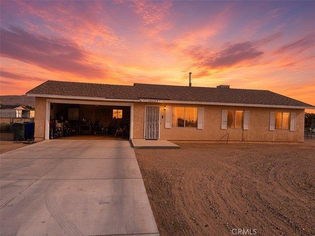 10625 Tecopa Ct, Apple Valley, CA 92308