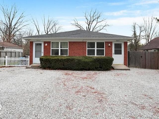 10625 McPherson St, Carmel, IN 46280
