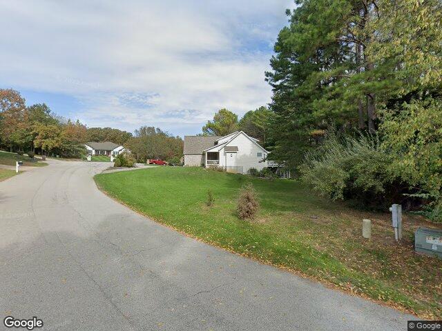 10626 Conifer Cir, Rolla, MO 65401
