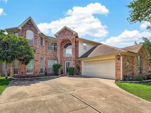 10626 Hillsdale Bridge Ln, Sugar Land, TX 77498