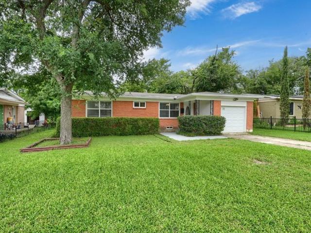 10628 Benbrook Dr, Dallas, TX 75228