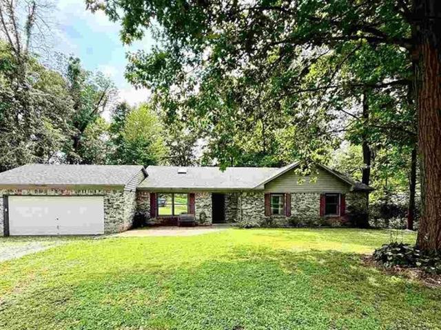 10629 S Beaver St, Terre Haute, IN 47802