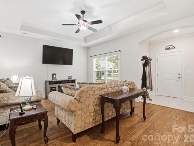 1062 Millview Lane