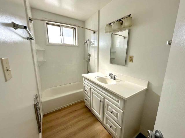 1062 Browning Blvd 1 Bedroom Apartment for Rent at 1062 Browning Blvd, Los Angeles, CA 90037 Congress North