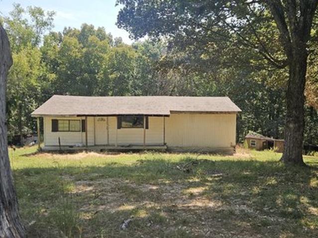 1062 Hovater Mill Rd, Russellville, AL 35653