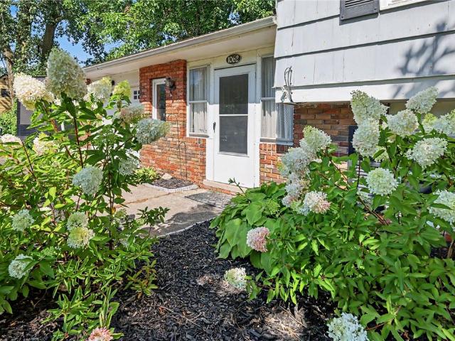 1062 Long Pond Road