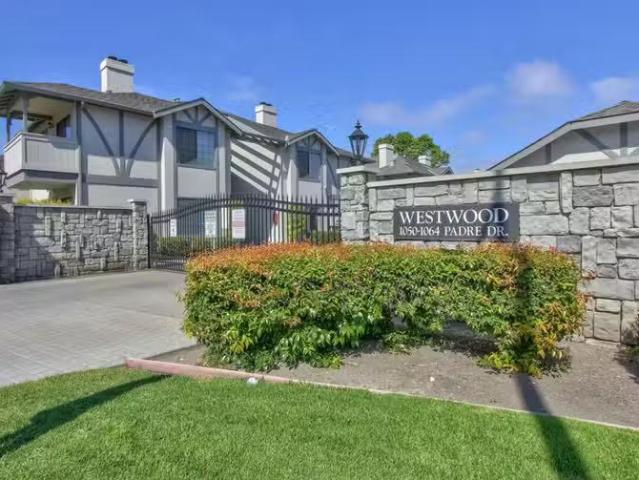1062 PADRE DR UNIT 8, SALINAS, CA 93901 Condo/Townhome For Sal.