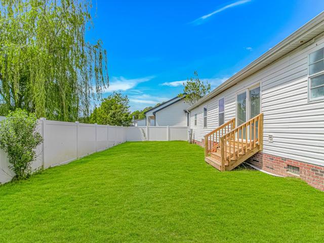 1062 Weslin Creek Dr