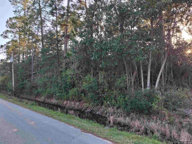 1062 Woodlore Cir, Gulf Breeze, FL 32563 | MLS #678955