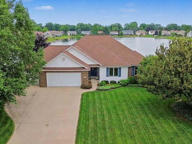 10633 Bridgewater Dr, Zeeland, MI 49464