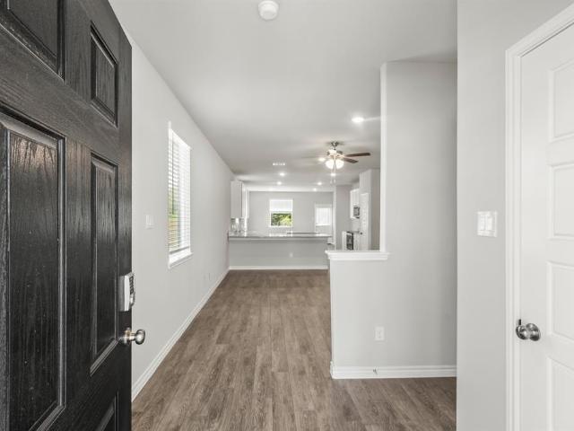 10633 Stag Lane