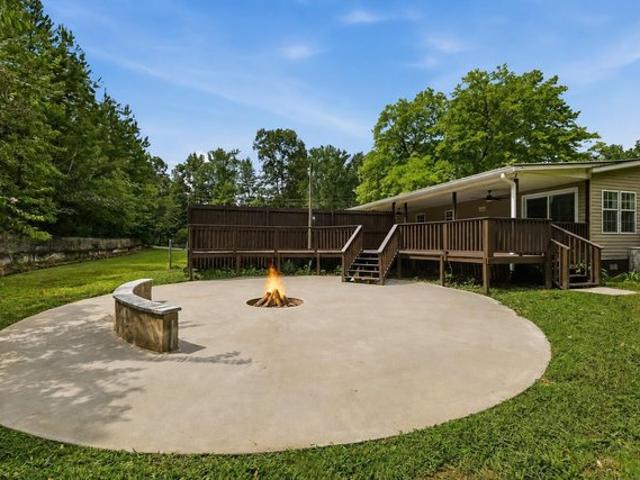10632 Card Rd, Soddy Daisy, TN 37379