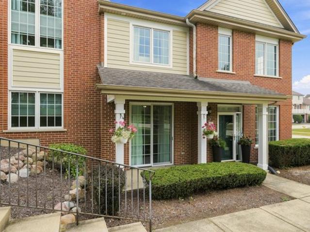 10634 Gabrielle Ln, Orland Park, IL 60462