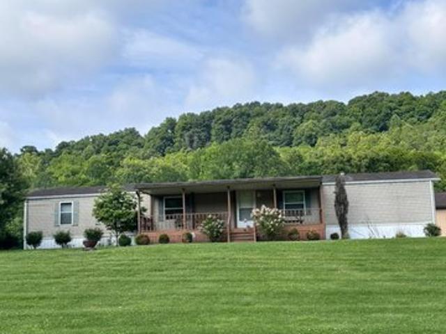 10635 Old River Rd, McConnelsville, OH 43756