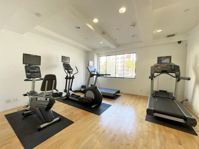 10636 Wilshire 2 Bedroom Apartment for Rent at 10636 Wilshire Blvd, Los Angeles, CA 90024 Westwood