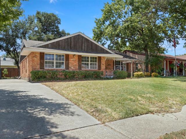 10636 Chesterton Drive