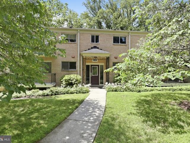 10636 Montrose Ave Apt 2, Bethesda, MD 20814