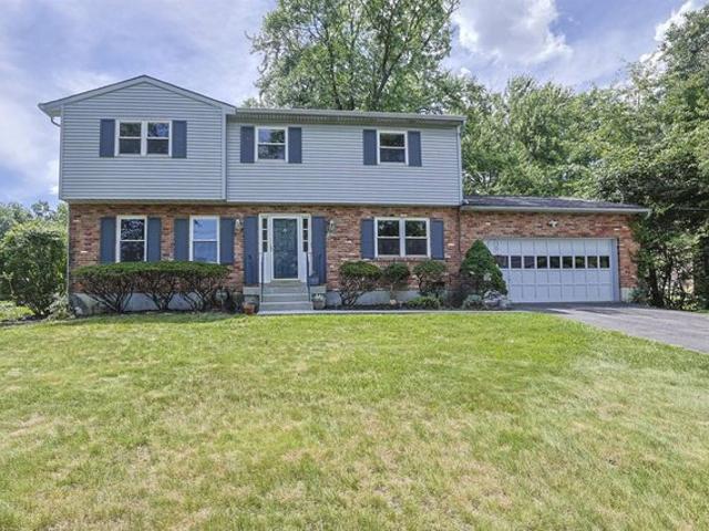 10639 Weil Rd, Montgomery, OH 45249