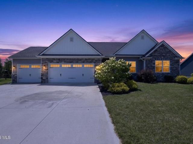 10639 Saron Ln, Whitehouse, OH 43571