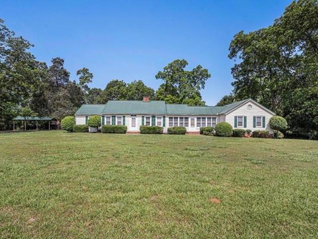 1063 N 2nd St, Griffin, GA 30223