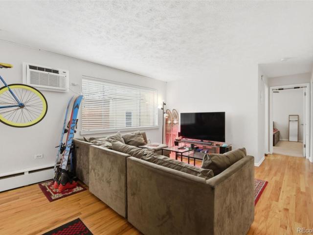 1063 N Clarkson Street # 8