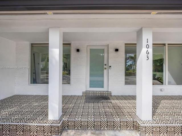 1063 NE 82nd St, Miami, FL 33138