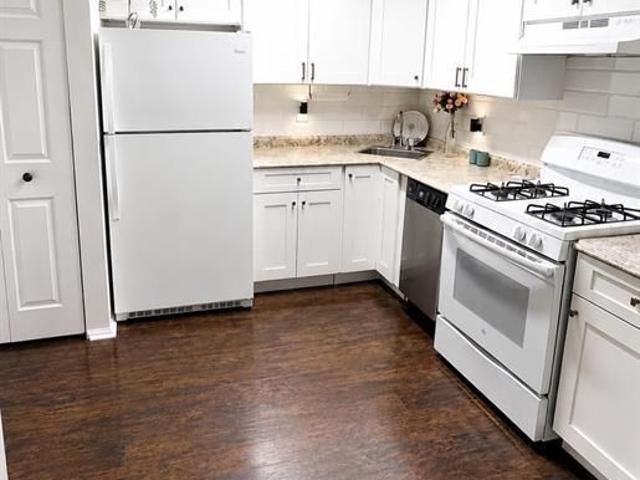 1063 Ash Drive, Mahwah, US, NJ