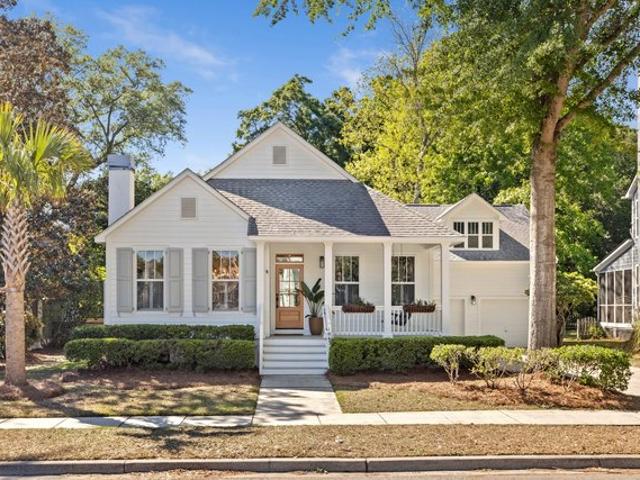 1063 Barfield St, Daniel Island, SC 29492
