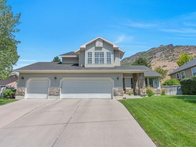 1063 E 1100 N, Pleasant Grove, UT 84062