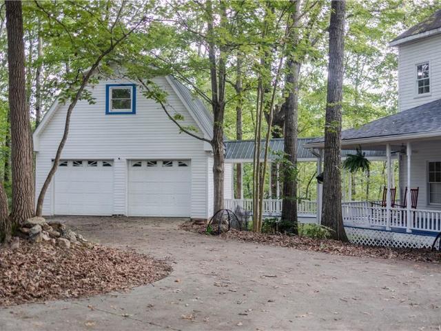 1063 Grindle Bridge Road
