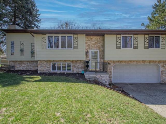 1063 Kiewert St, Watertown, WI 53098