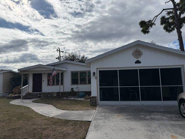 1063 LA Paloma Blvd, North Fort Myers, FL 33903