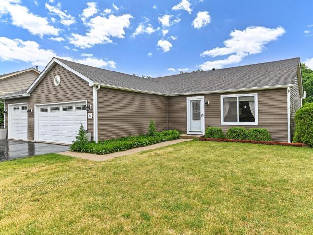 1063 Pheasant Dr