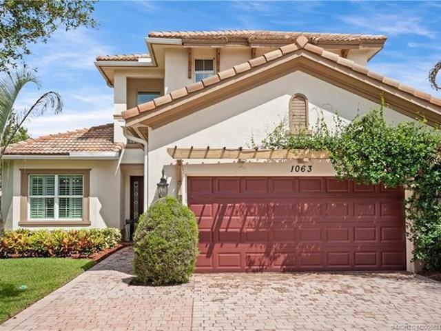 1063 SW Triste Way, Stuart, FL 34997