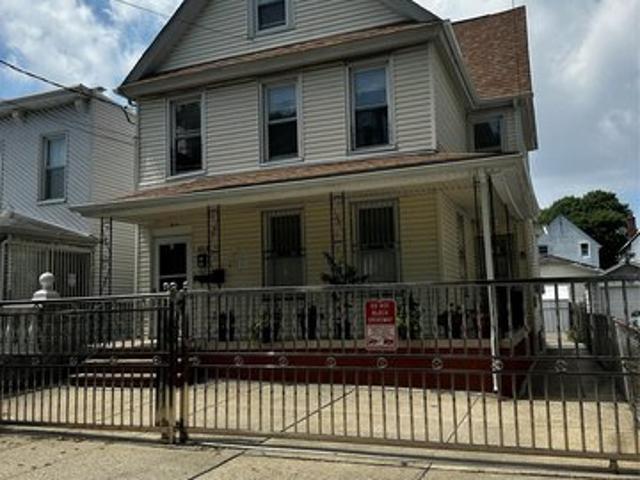 1063 th St, Ozone Park, NY 11417