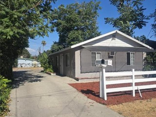1063 1 N Pershing, San Bernardino, CA 92410