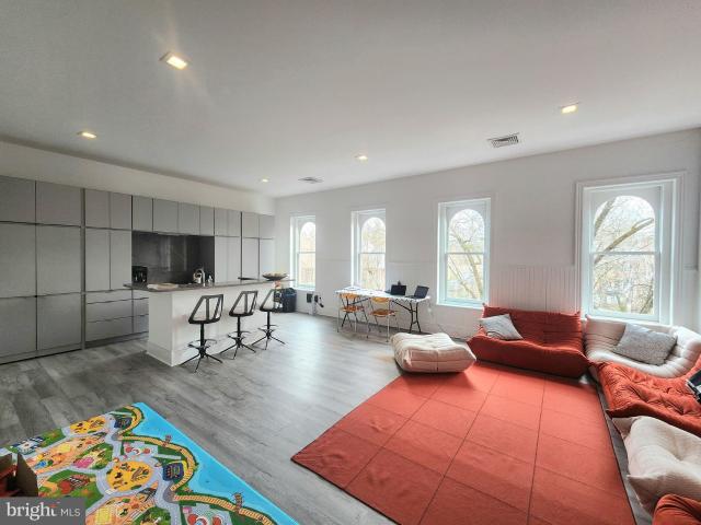 106 108 S State St State Street Unit 3N, Newtown, US, PA