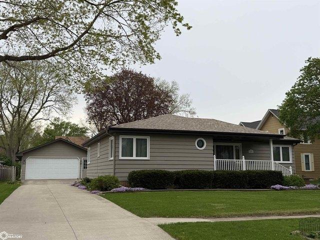 106 4th St S, Humboldt, IA 50548