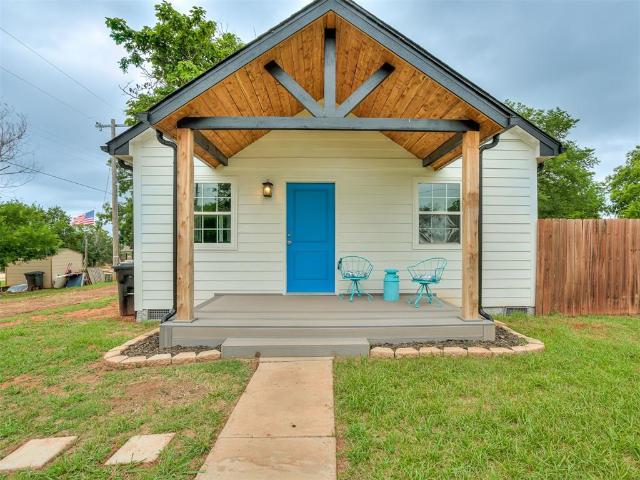 106 4th Street