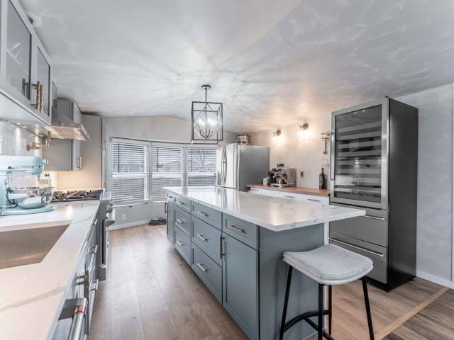 106 8th Avenue