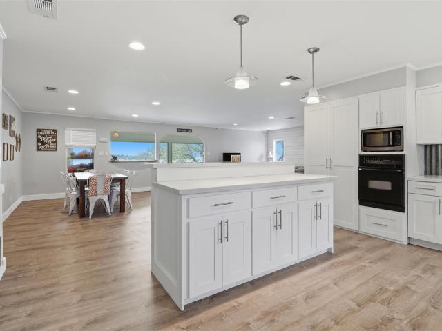 106 County Road 142