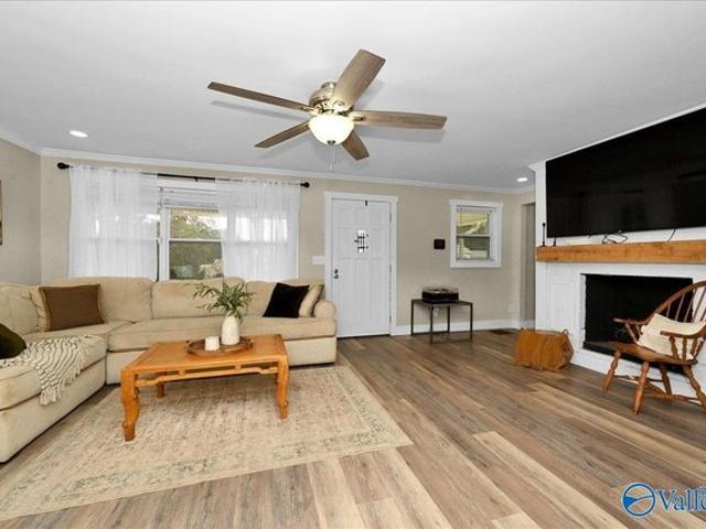 106 County Road 404, Cullman, AL 35057