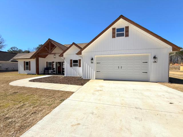 106 Corey’S Dr