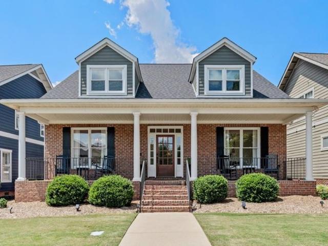 106 Caitlin Ct, Simpsonville, SC 29680