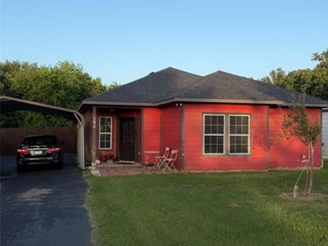 106 Callie Ln, Gun Barrel City, TX 75156